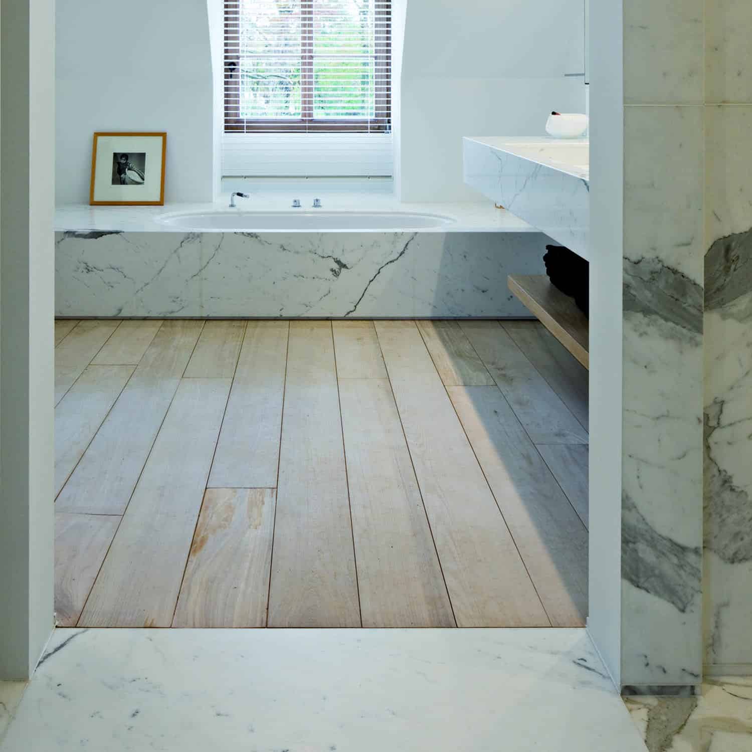 Calacatta - new - Natural Stone Installers